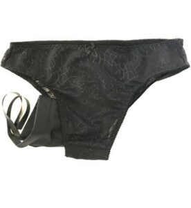 Mit unserem Gaff-Slip Serie-Alana einen Venushügel schaffen